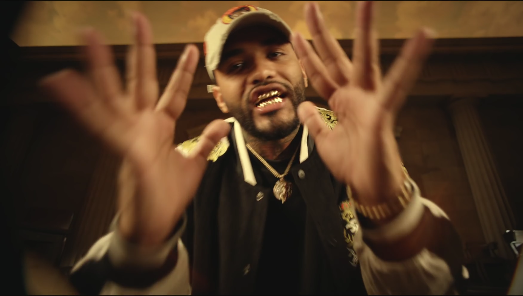 Jersey MLB, sweat Champion, Joyner Lucas règle ses comptes dans "I love ...