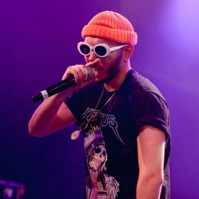 ICO stylé dans le clip "Rebeu fragile" – Street Wear